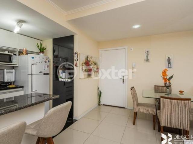 Apartamento, 2 dormitórios, 60 m², em Partenon