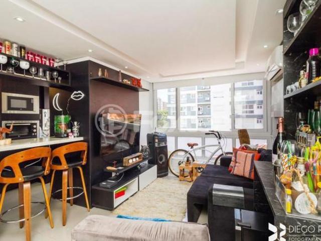 Apartamento, 2 dormitórios, 60.41 m², em Tristeza