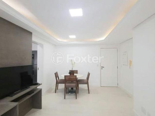 Apartamento, 2 dormitórios, 60.73 m², em Petrópolis