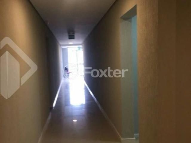 Apartamento, 2 dormitórios, 60.7 m², em Agronomia