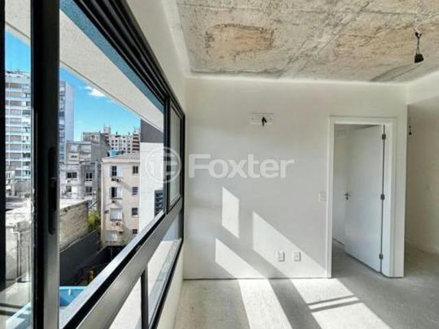Apartamento, 2 dormitórios, 60.7 m², em Cidade Baixa