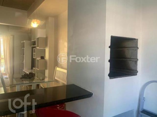 Apartamento, 2 dormitórios, 60.7 m², em Jardim do Salso