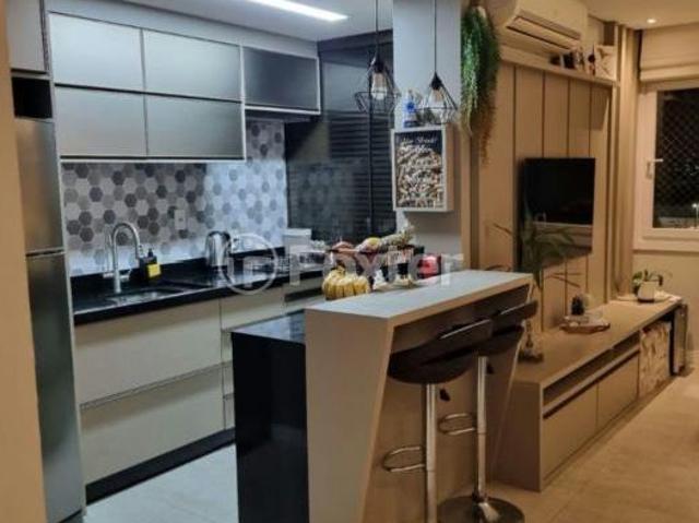 Apartamento, 2 dormitórios, 60.81 m², em São Sebastião