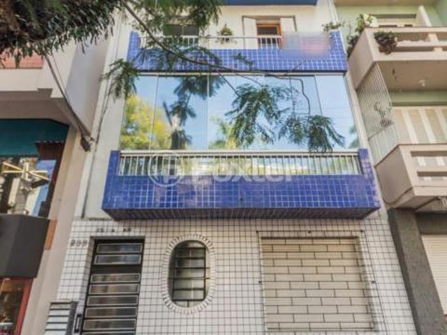 Apartamento, 2 dormitórios, 61 m², em Cidade Baixa