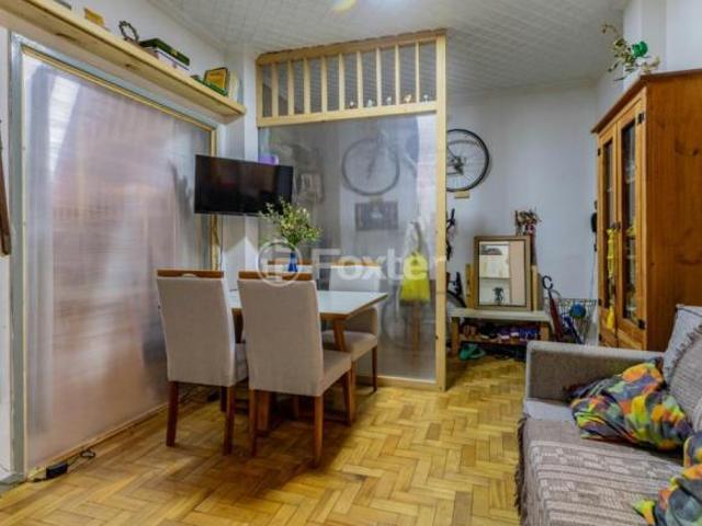 Apartamento, 2 dormitórios, 61 m², em Santa Maria Goretti