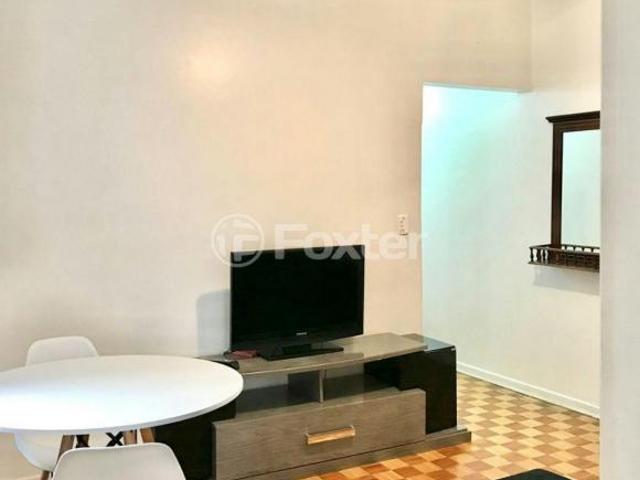 Apartamento, 2 dormitórios, 61.17 m², em Centro Histórico
