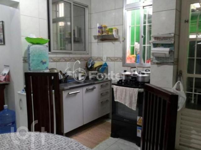 Apartamento, 2 dormitórios, 61.54 m², em Menino Deus