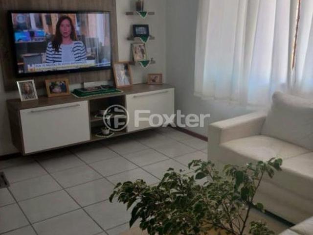 Apartamento, 2 dormitórios, 61.54 m², em Santa Cruz