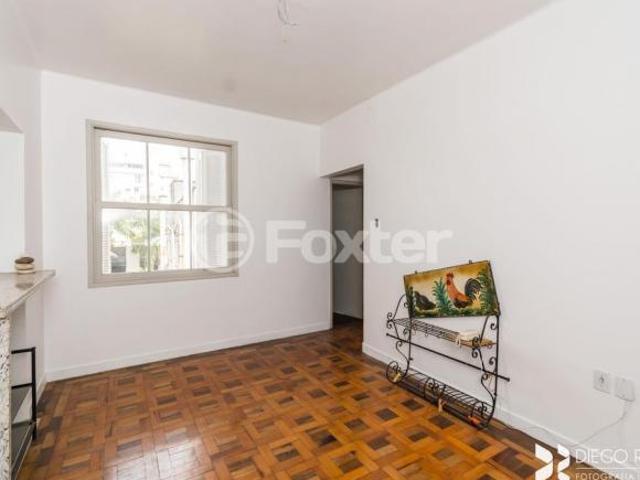 Apartamento, 2 dormitórios, 61.56 m², em Auxiliadora