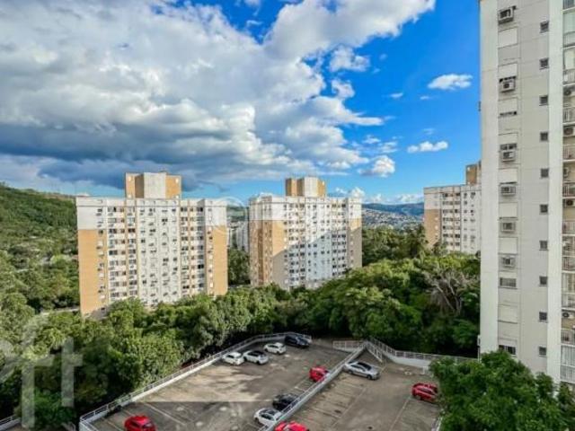 Apartamento, 2 dormitórios, 61.56 m², em Jardim Carvalho