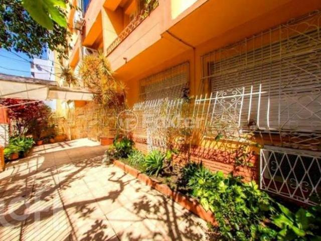 Apartamento, 2 dormitórios, 61.65 m², em Santana