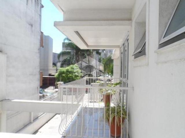 Apartamento 2 dormitórios 61,65m² área privativa, suíte, elevador e garagem