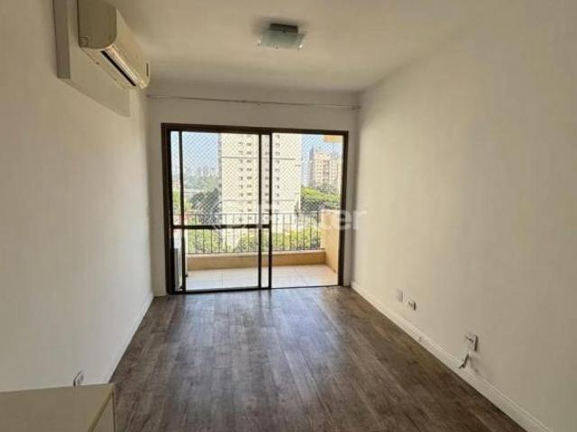 Apartamento, 2 dormitórios, 62 m², em Jardim Aeroporto