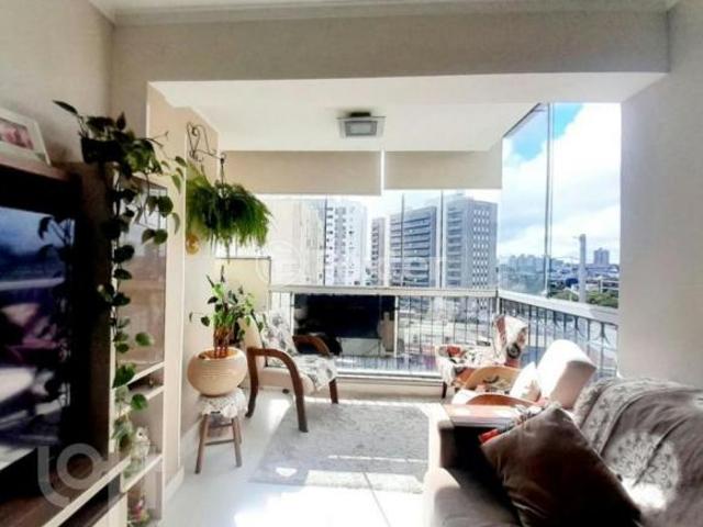 Apartamento, 2 dormitórios, 62 m², em São Sebastião