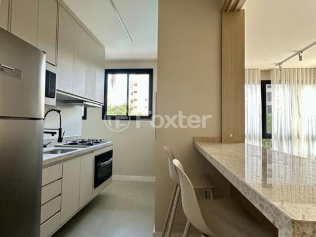 Apartamento, 2 dormitórios, 62 m², em Petrópolis