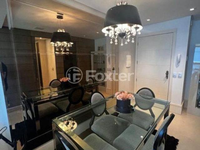 Apartamento, 2 dormitórios, 62 m², em Planalto