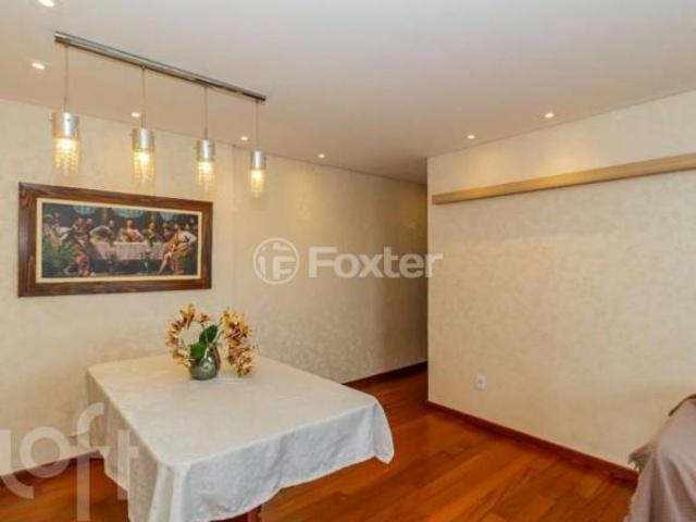 Apartamento, 2 dormitórios, 62 m², em Vila Bertioga