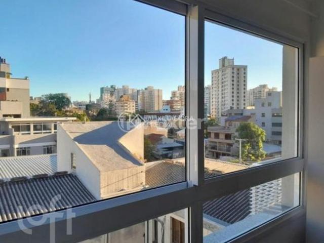 Apartamento, 2 dormitórios, 62.04 m², em Passo da Areia