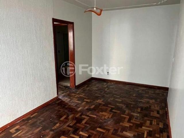 Apartamento, 2 dormitórios, 62.06 m², em Petrópolis