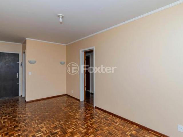 Apartamento, 2 dormitórios, 62.08 m², em Petrópolis