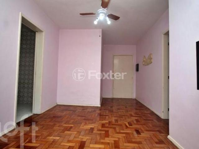 Apartamento, 2 dormitórios, 62.17 m², em Cristal