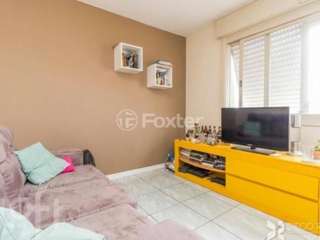 Apartamento, 2 dormitórios, 62.34 m², em Menino Deus