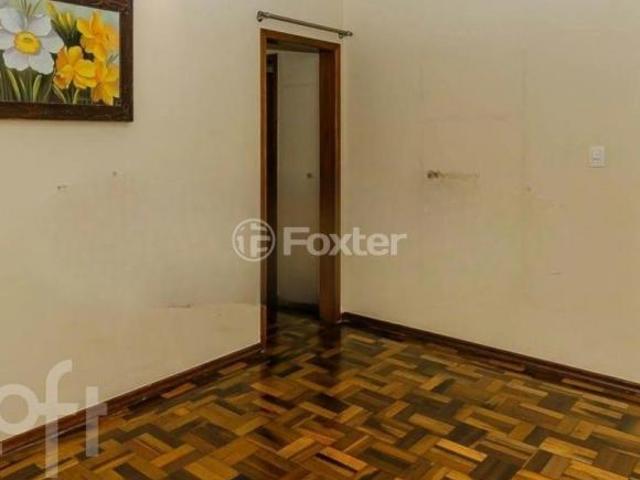 Apartamento, 2 dormitórios, 62.45 m², em Partenon