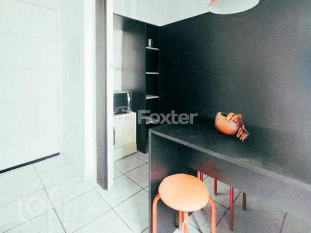 Apartamento, 2 dormitórios, 62.66 m², em Cristal