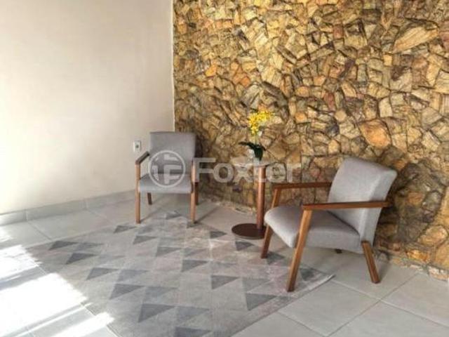 Apartamento, 2 dormitórios, 62.77 m², em Bom Fim