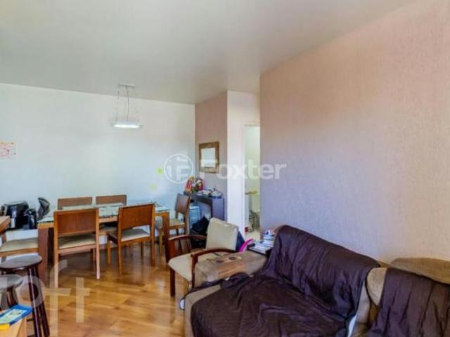 Apartamento, 2 dormitórios, 63 m², em Cambuci