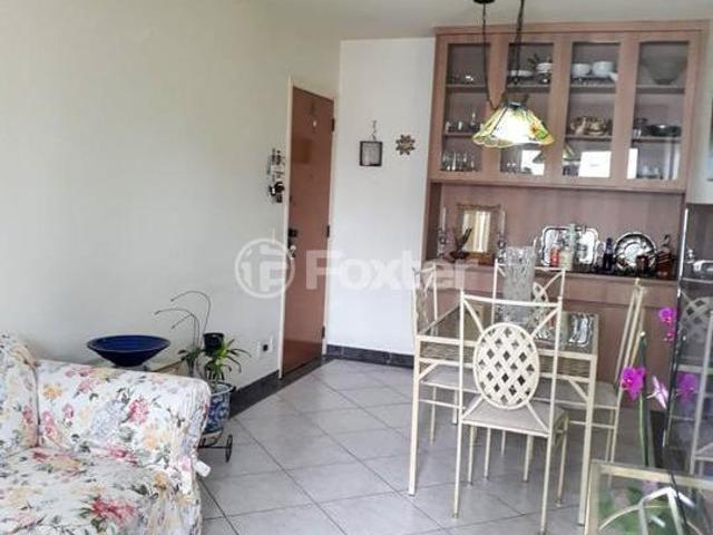 Apartamento, 2 dormitórios, 63 m², em Aclimação