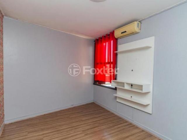 Apartamento, 2 dormitórios, 63 m², em Floresta