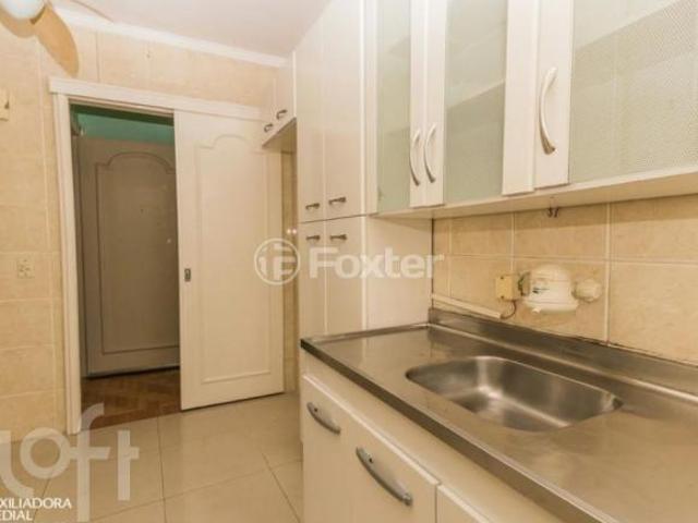 Apartamento, 2 dormitórios, 63 m², em Santana