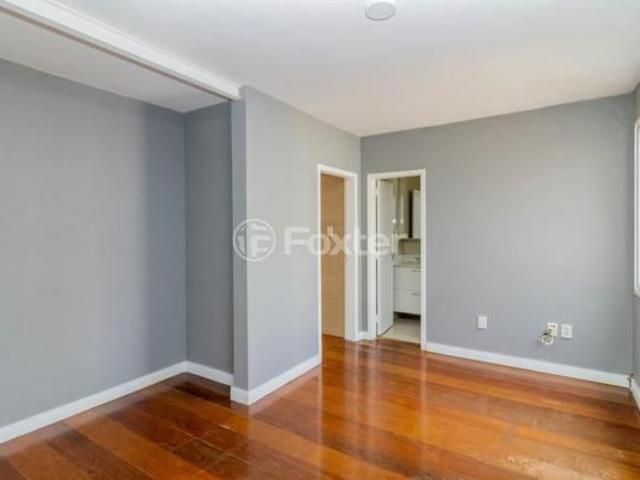 Apartamento, 2 dormitórios, 63 m², em Partenon