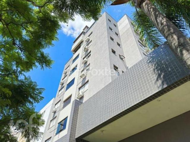 Apartamento, 2 dormitórios, 63 m², em Petrópolis