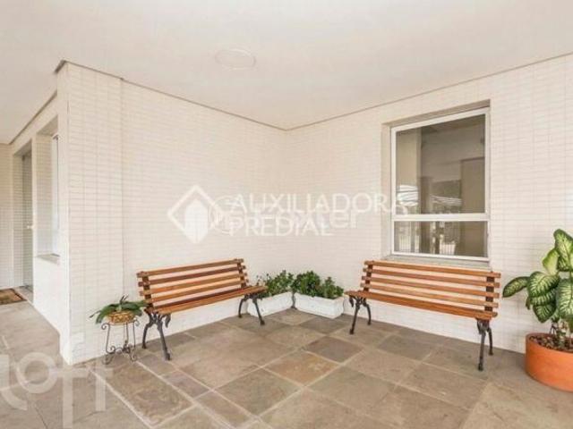 Apartamento, 2 dormitórios, 63.35 m², em Jardim Lindóia
