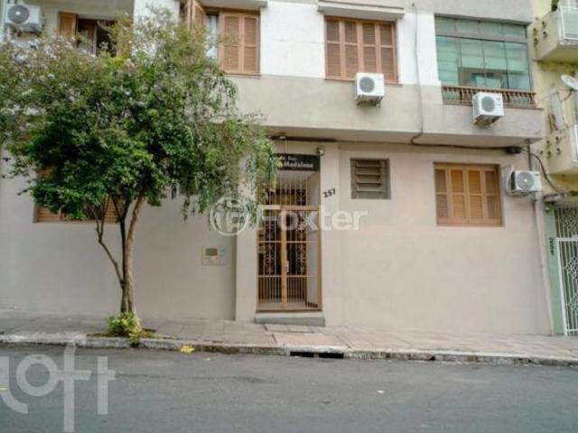 Apartamento, 2 dormitórios, 63.64 m², em Centro Histórico