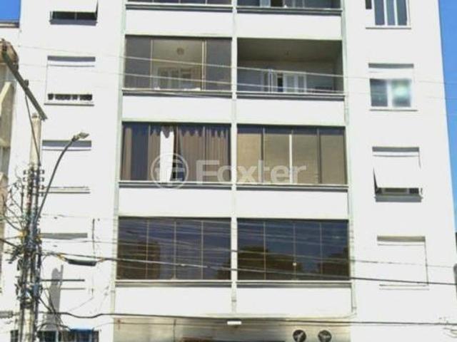 Apartamento, 2 dormitórios, 63.66 m², em Menino Deus