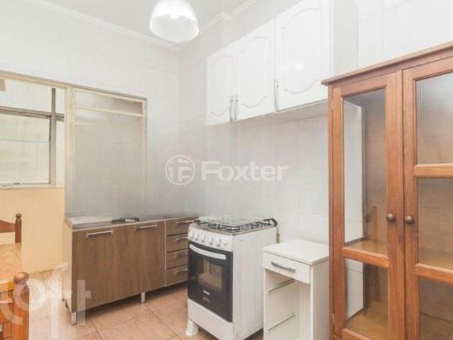 Apartamento, 2 dormitórios, 63.85 m², em Centro Histórico