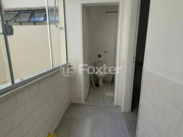 Apartamento, 2 dormitórios, 74 m², em Menino Deus