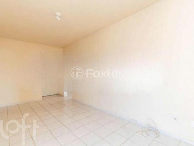 Apartamento, 2 dormitórios, 74 m², em Menino Deus