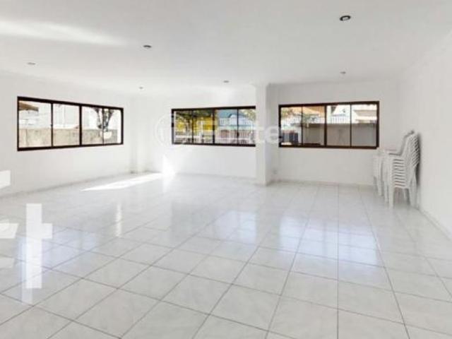 Apartamento, 2 dormitórios, 74 m², em Parque Ipê