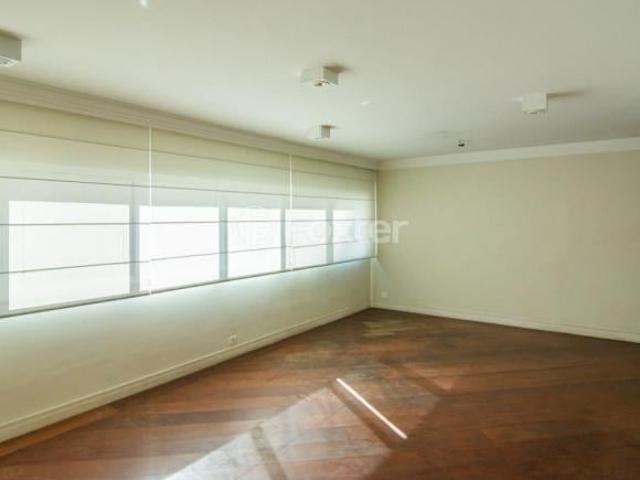 Apartamento, 2 dormitórios, 74 m², em Perdizes