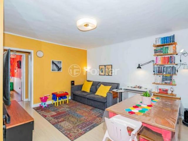 Apartamento, 2 dormitórios, 74.085 m², em Cristal