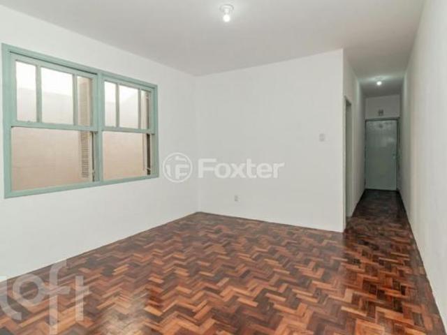 Apartamento, 2 dormitórios, 74.25 m², em Cristo Redentor