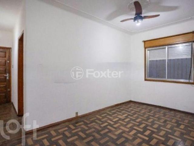 Apartamento, 2 dormitórios, 74.4 m², em Cristo Redentor