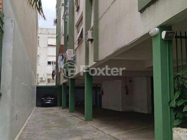 Apartamento, 2 dormitórios, 74.9 m², em Auxiliadora