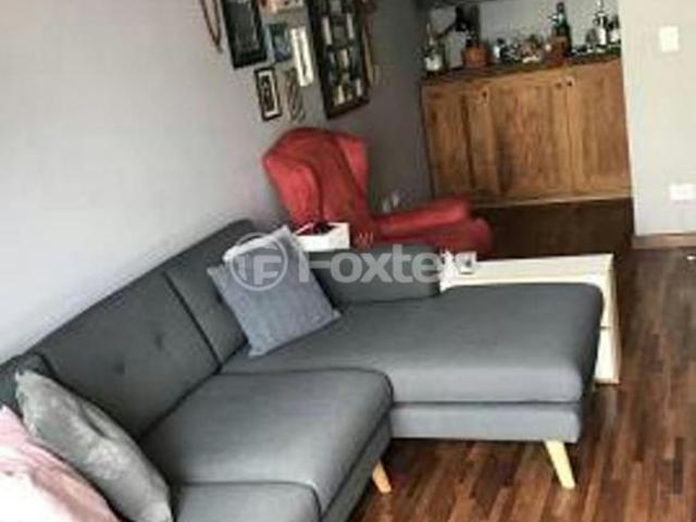 Apartamento, 2 dormitórios, 75 m², em Consolação