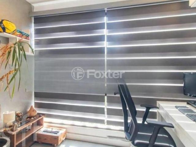 Apartamento, 2 dormitórios, 75 m², em Cristal