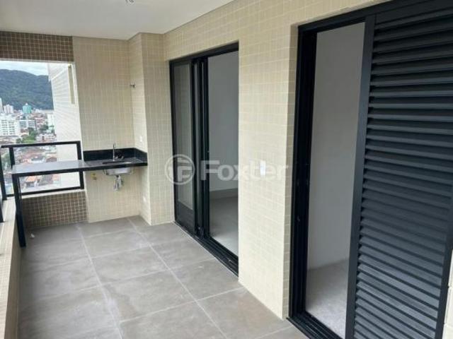 Apartamento, 2 dormitórios, 75 m², em José Menino
